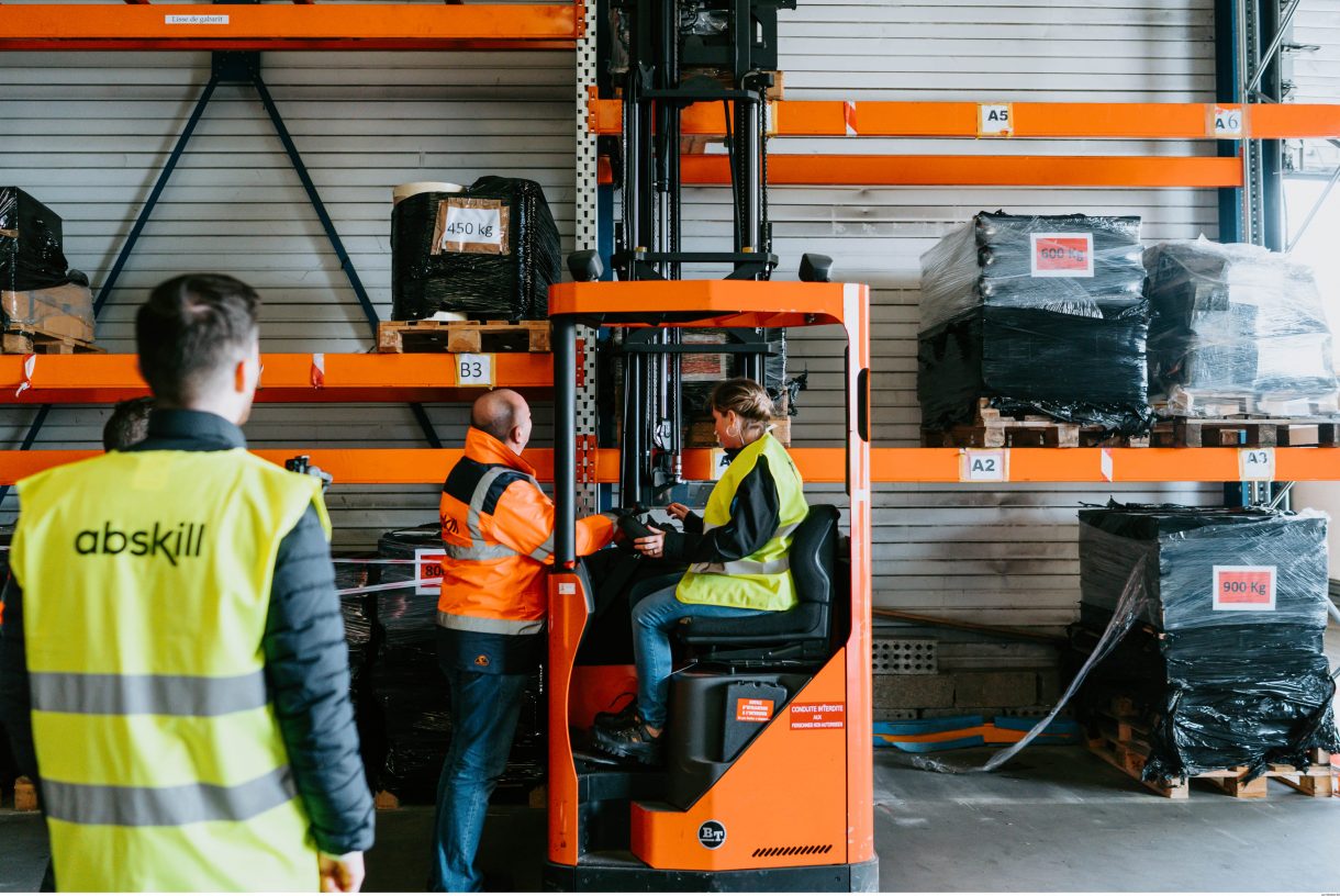 Formation CACES® R489 Chariot elevateur (catégorie 1,2,3,4,5,6,7) | ABSKILL